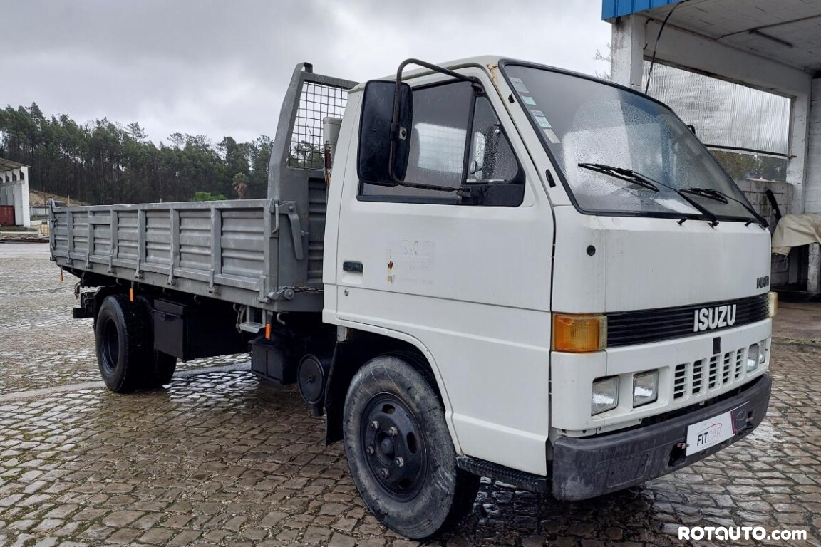 Isuzu NKR de 1989 - Usado à venda em Rotauto.com