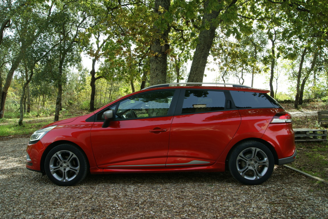 Renault Clio Sport Tourer de 2018 - 15250€ | Joca Automóveis